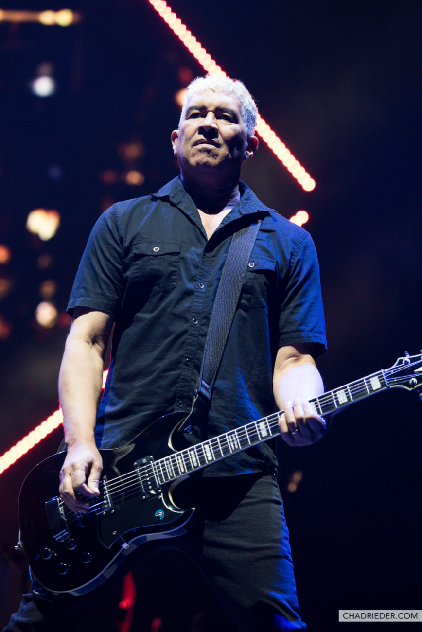 Foo Fighters get loud and rock Moda Center in Portland, OR